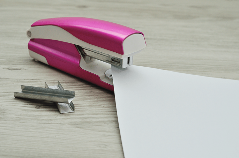Best Stapler Ever: Reviews of 10+ Top Brands in the World | WoWPencils